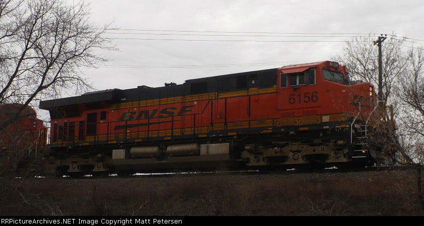 BNSF 6156